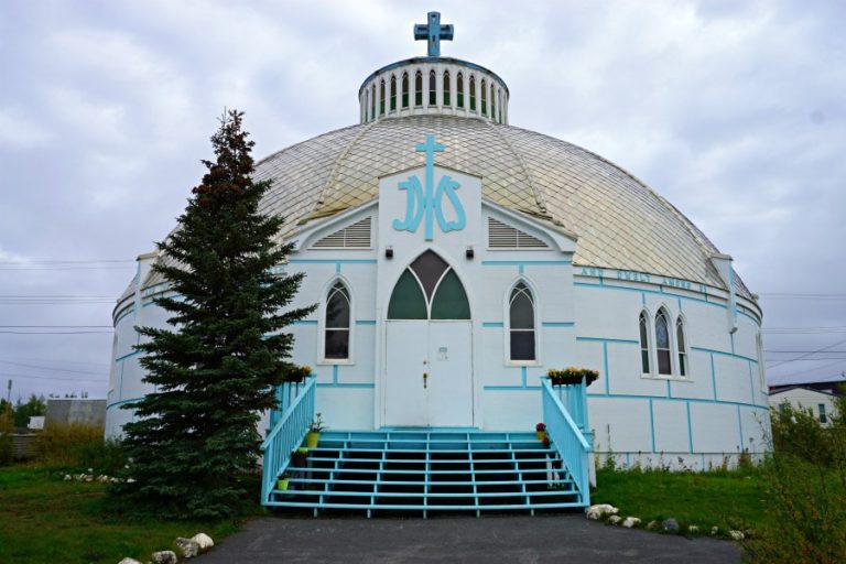 Five Things To Do In Inuvik, Northwest Territories - Must Do Canada