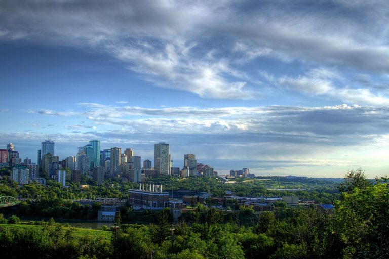 25 Best Things to Do in Edmonton - Must Do Canada