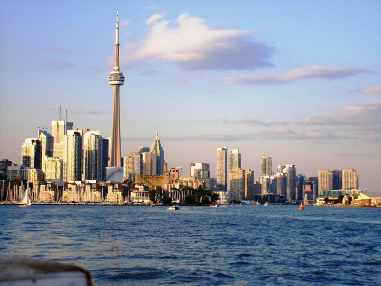 11 Awesome Day Trips from Toronto - Must Do Canada