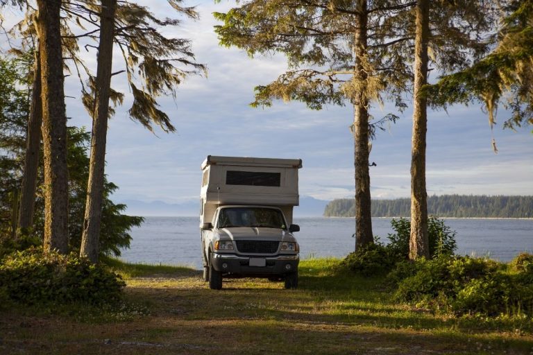 Your Guide to How to RV in Canada - Must Do Canada