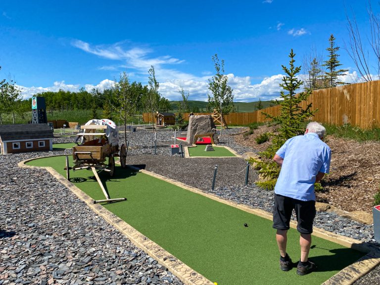 9 Great Spots to Play Mini Golf in Calgary - Must Do Canada